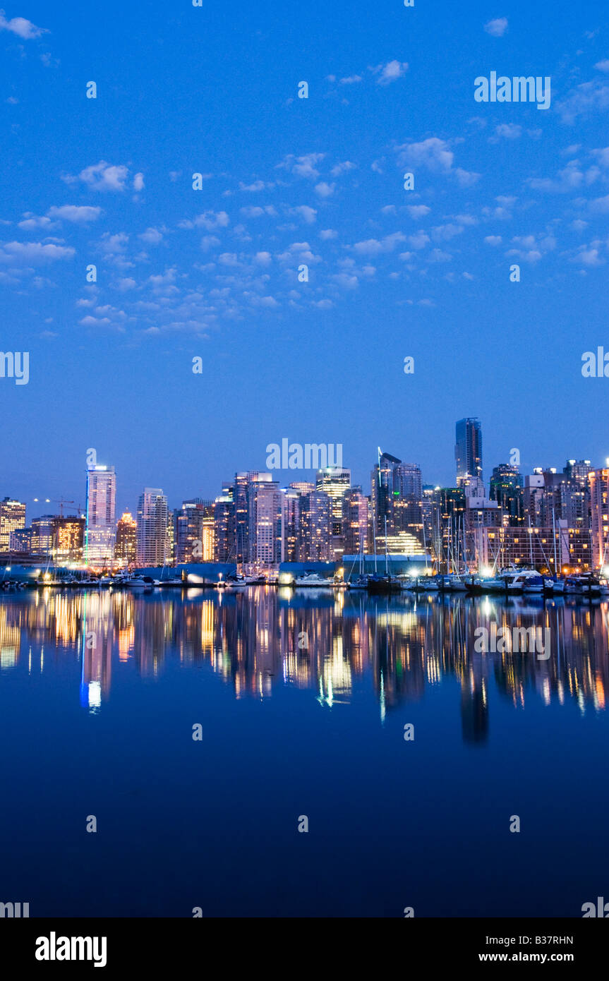 Vancouver cityscape harbour hi-res stock photography and images - Alamy