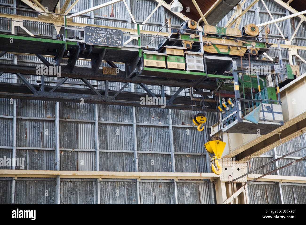 Naval dockyard hi-res stock photography and images - Alamy