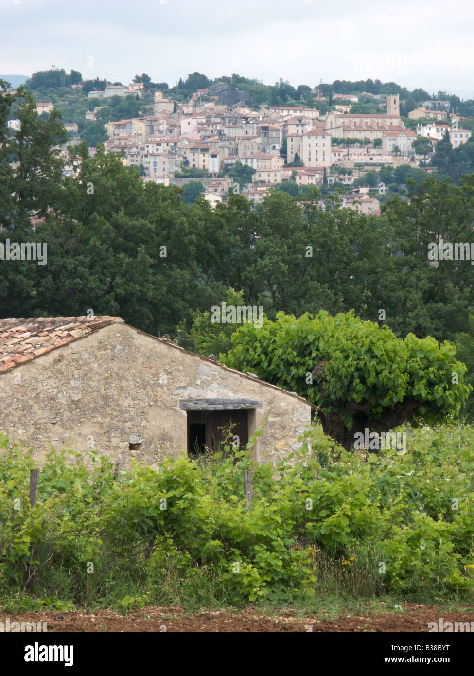France a typical provencal house hi-res stock photography and images ...