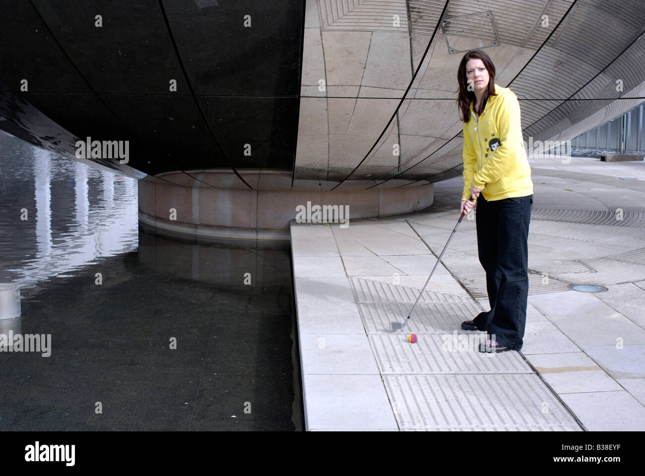 Urban golfer hi-res stock photography and images - Alamy