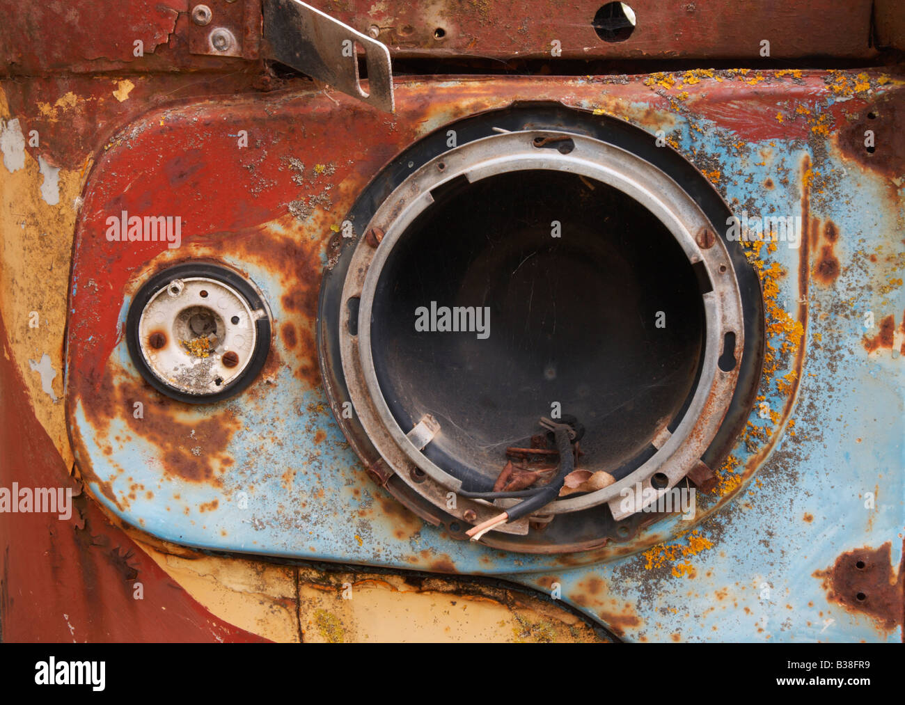 Rusting car hi-res stock photography and images - Alamy