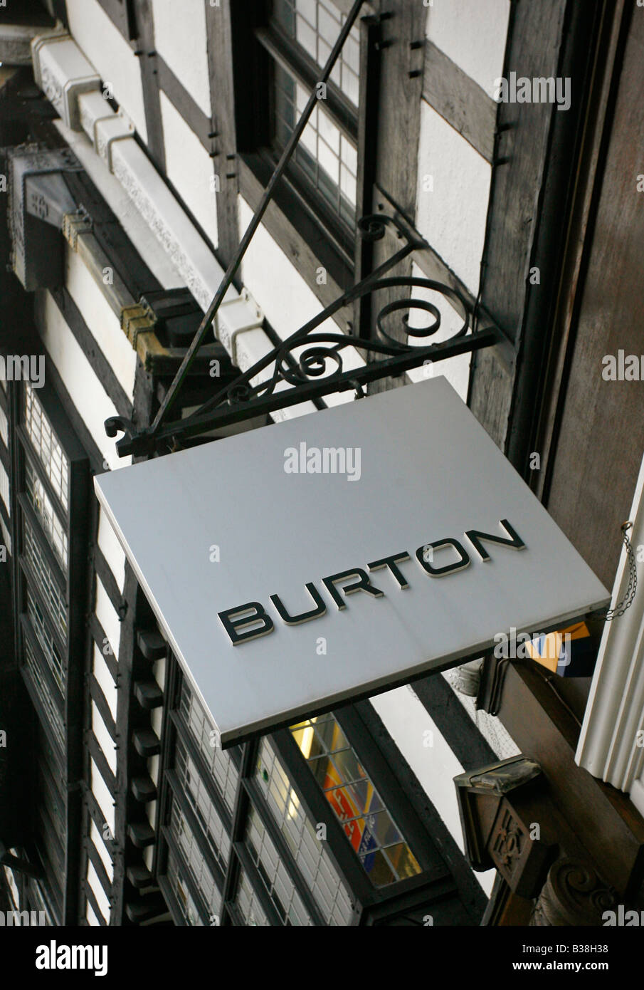 Burtons clothing hi-res stock photography and images - Alamy