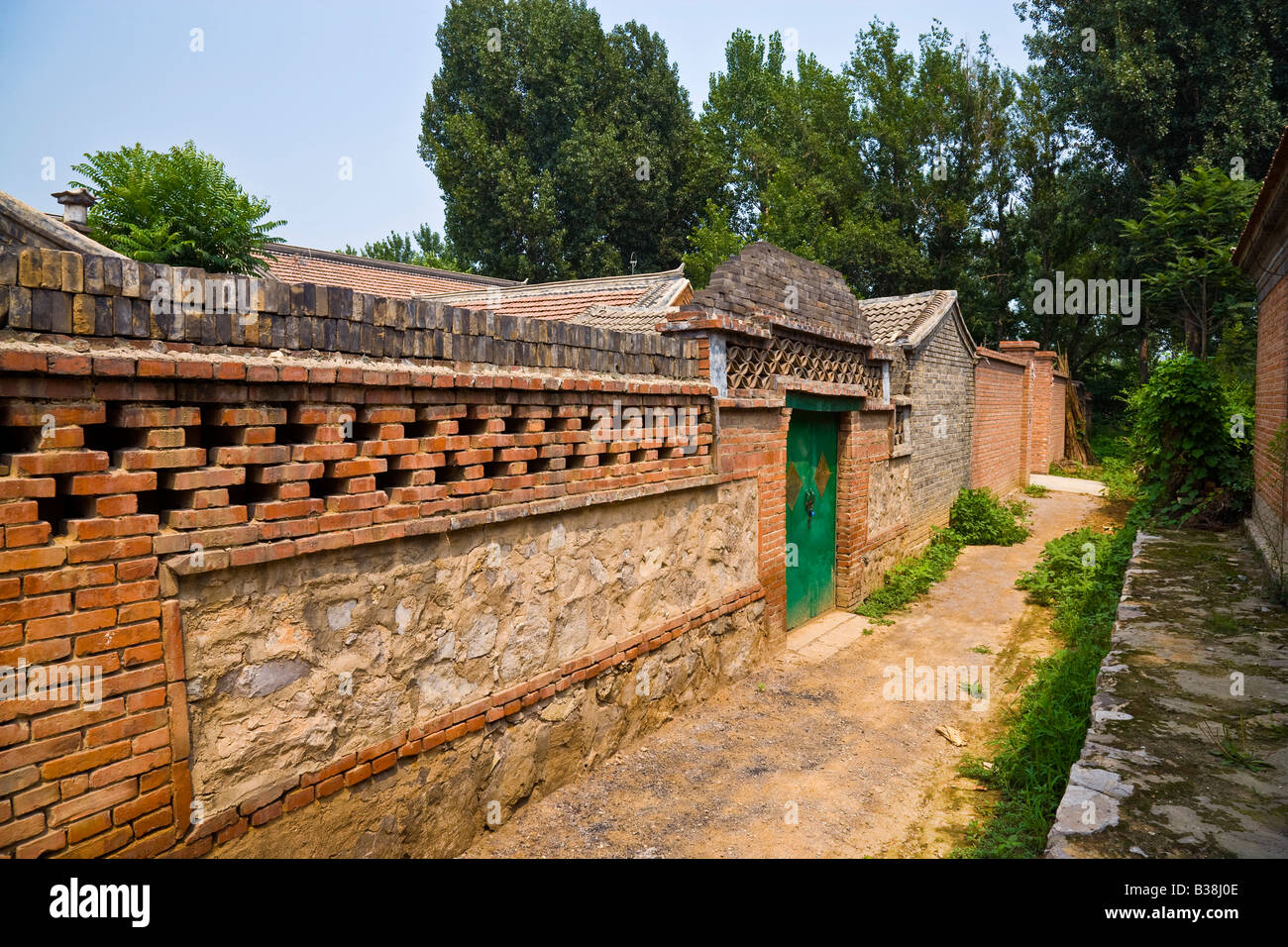 Alleyway to peasant family houses Datianzhuang village, Juyang County ...