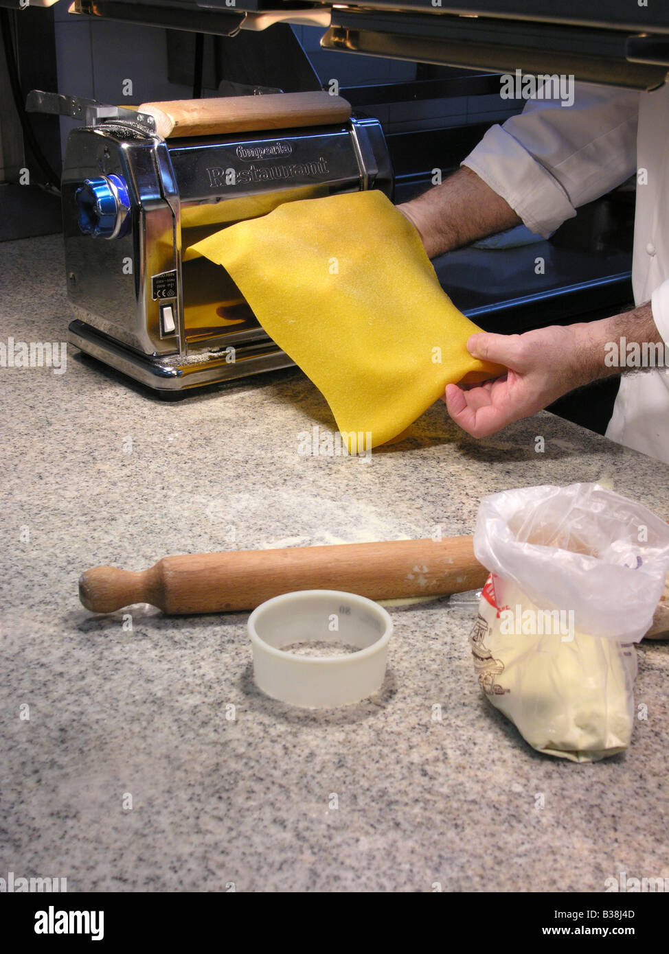 italian ravioli,ravioli cooking Stock Photo - Alamy