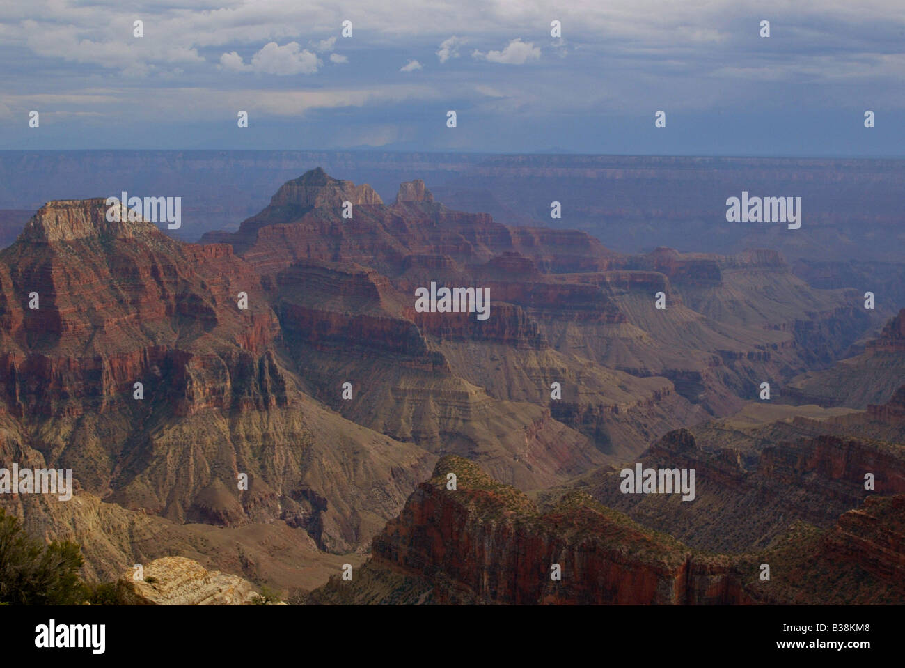 View of the north rim of the Grand Canyon from Bright Angel Point Grand ...
