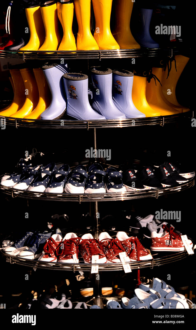 Childrens shoe stand hi-res stock photography and images - Alamy