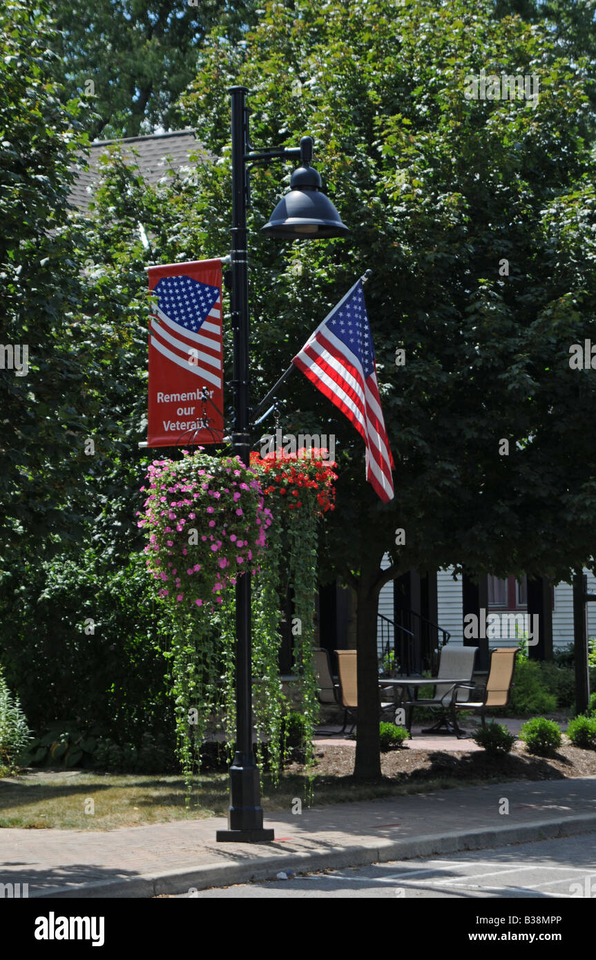 Street scene in Powell Ohio Stock Photo - Alamy