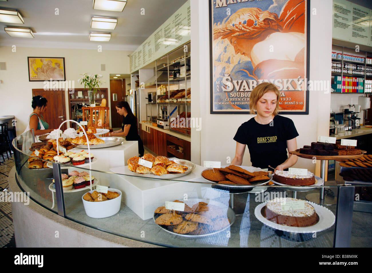 Cafe cakes hi-res stock photography and images - Alamy