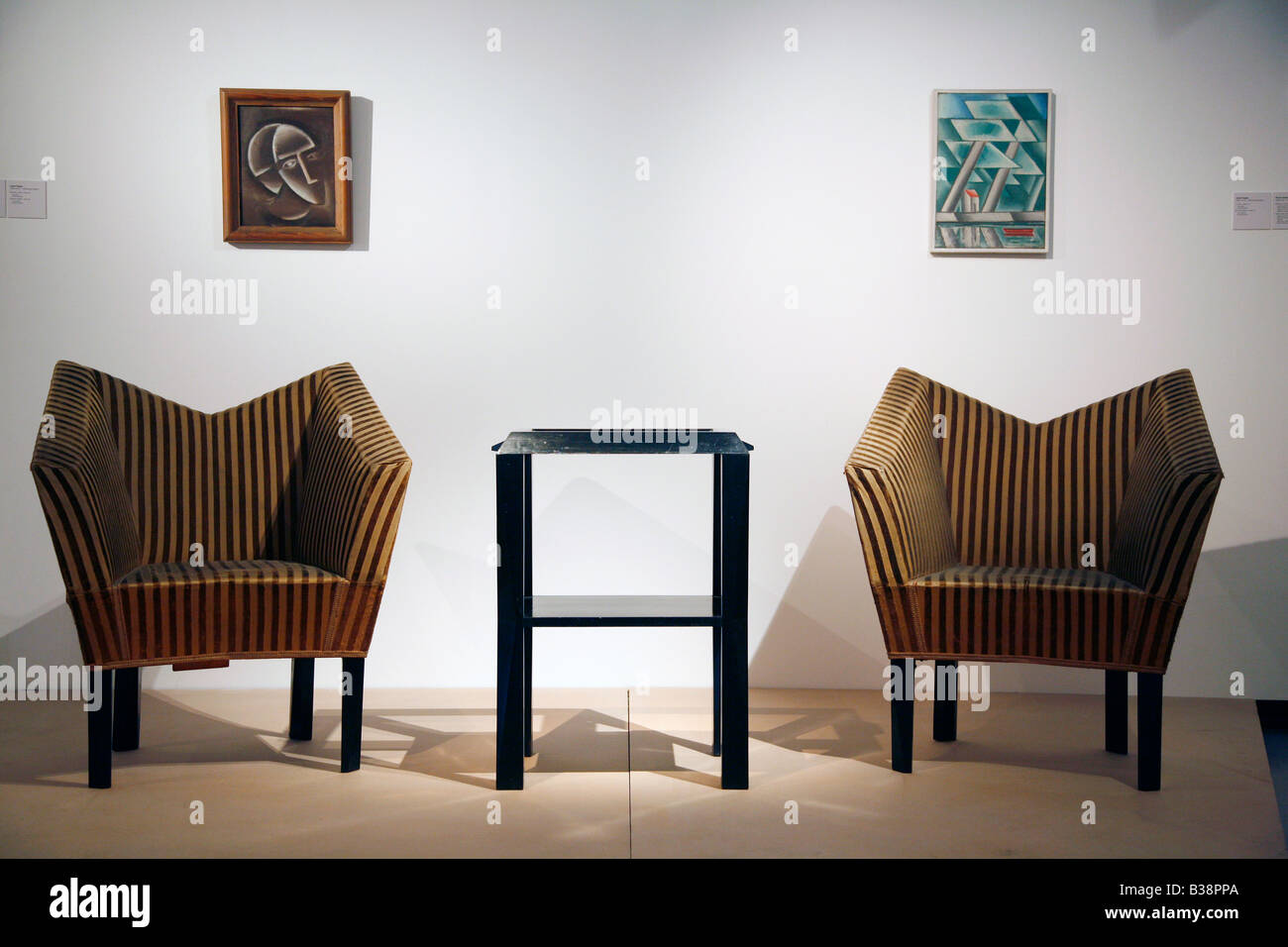 Prague cubist art hi-res stock photography and images - Alamy