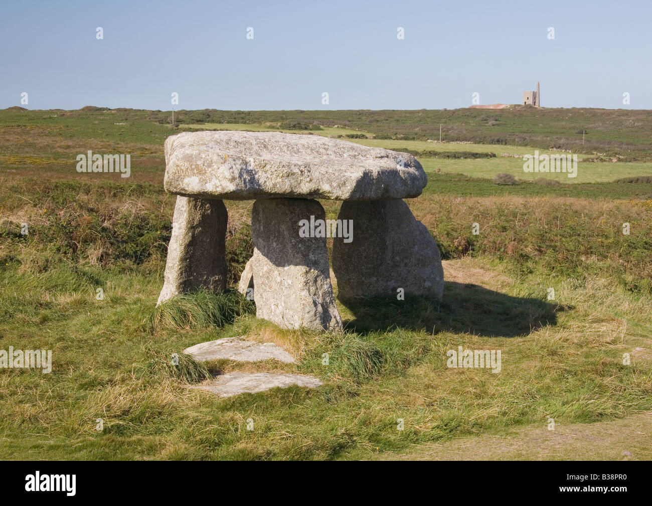 Lanyon Quoit, (Giant's Table) is a famous Cornish Megalithic Tomb near ...