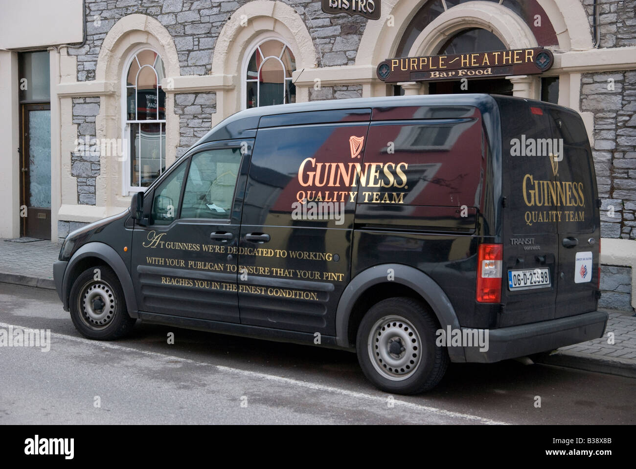 Guinness bier hi-res stock photography and images - Alamy
