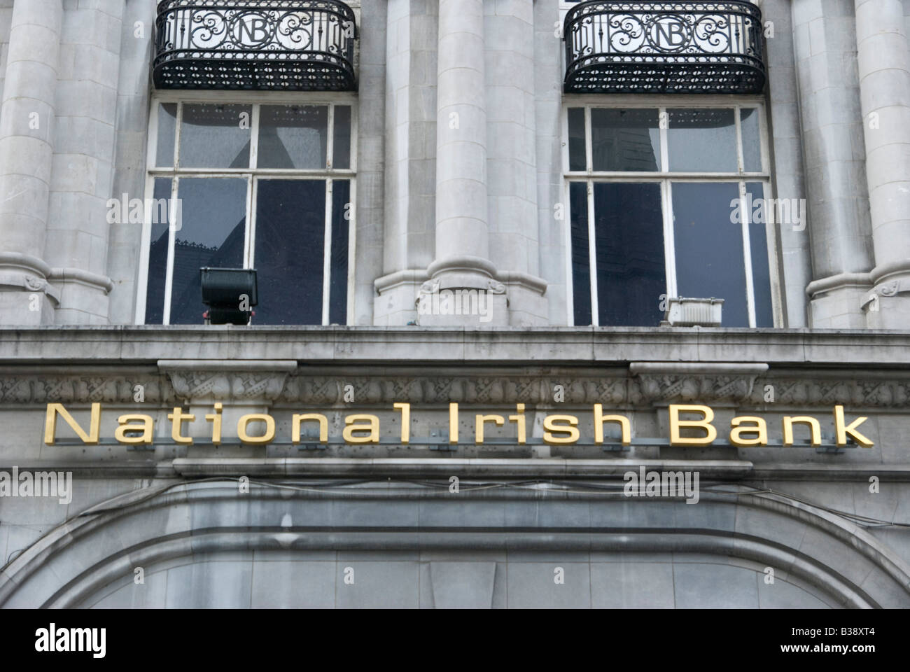 Bank of ireland building hi-res stock photography and images - Alamy