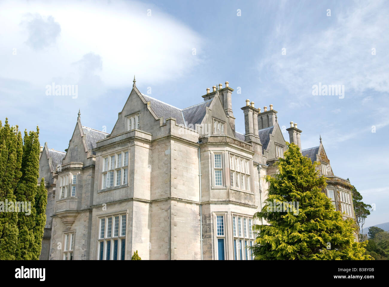 Muckross house ireland hi-res stock photography and images - Alamy