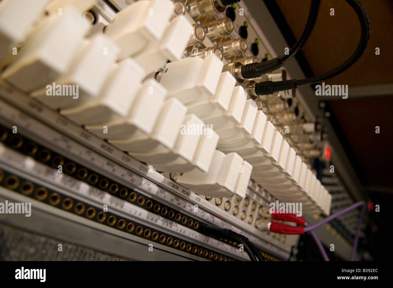 video jackfield, with RF Jackfield above communications interface ...
