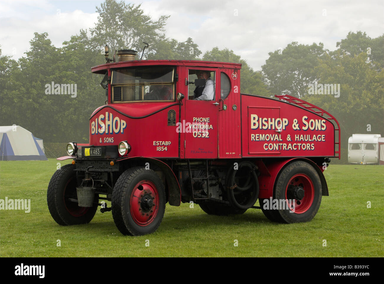Sentinel lorry hi-res stock photography and images - Alamy