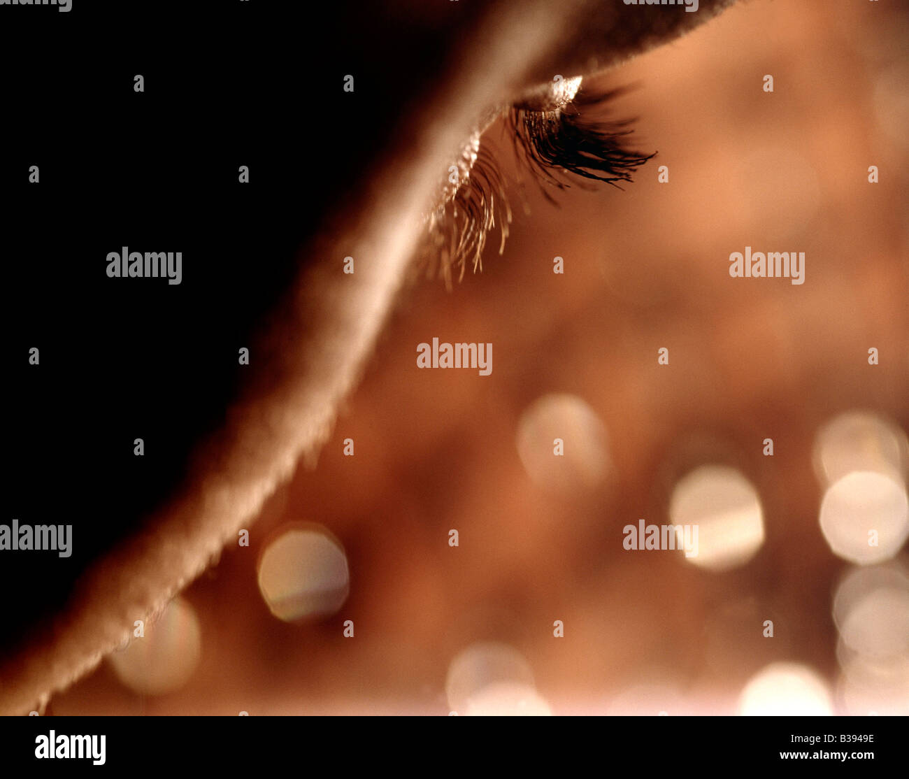 Diagonal profile hi-res stock photography and images - Alamy