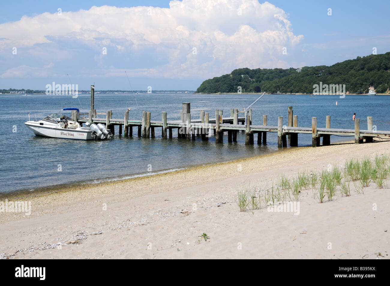 Crescent Beach Shelter Island New York Stock Photo - Alamy