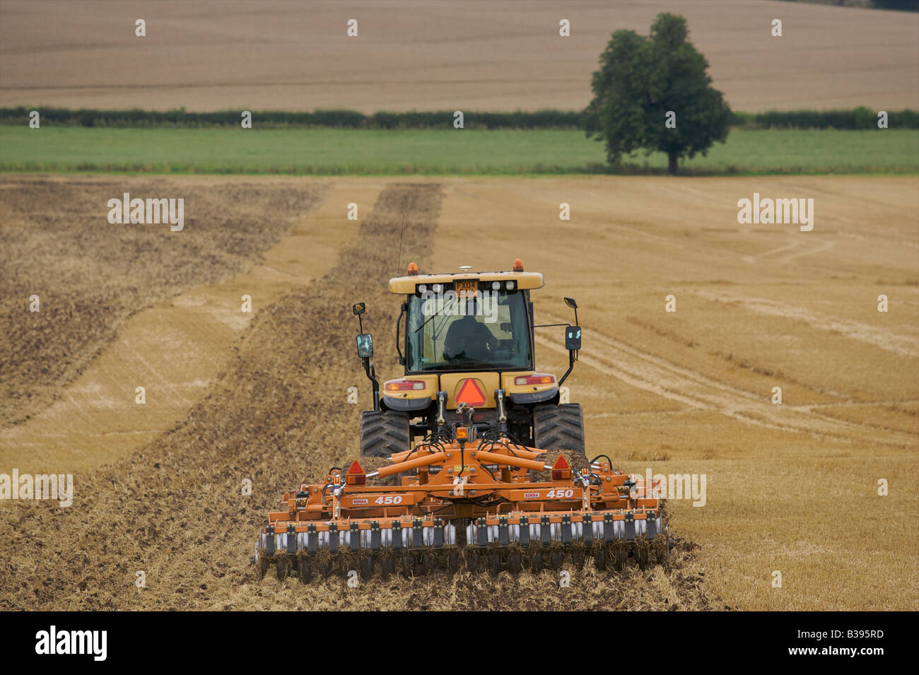 Crawler tractor cultivating hi-res stock photography and images - Alamy