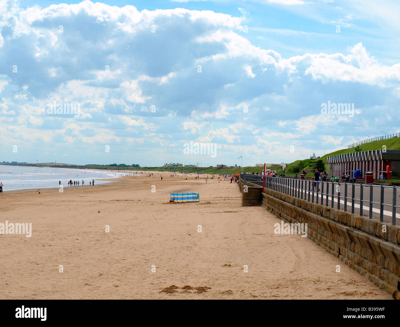 The south beach and bay at Bridlington,North Yorkshire,uk Stock Photo ...