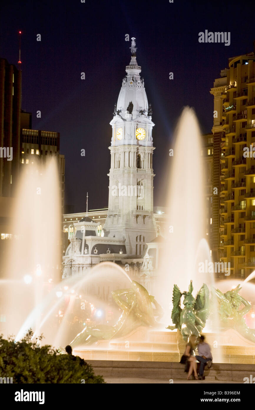 City Hall and Logan Circle Swann Fountain at night Philadelphia ...