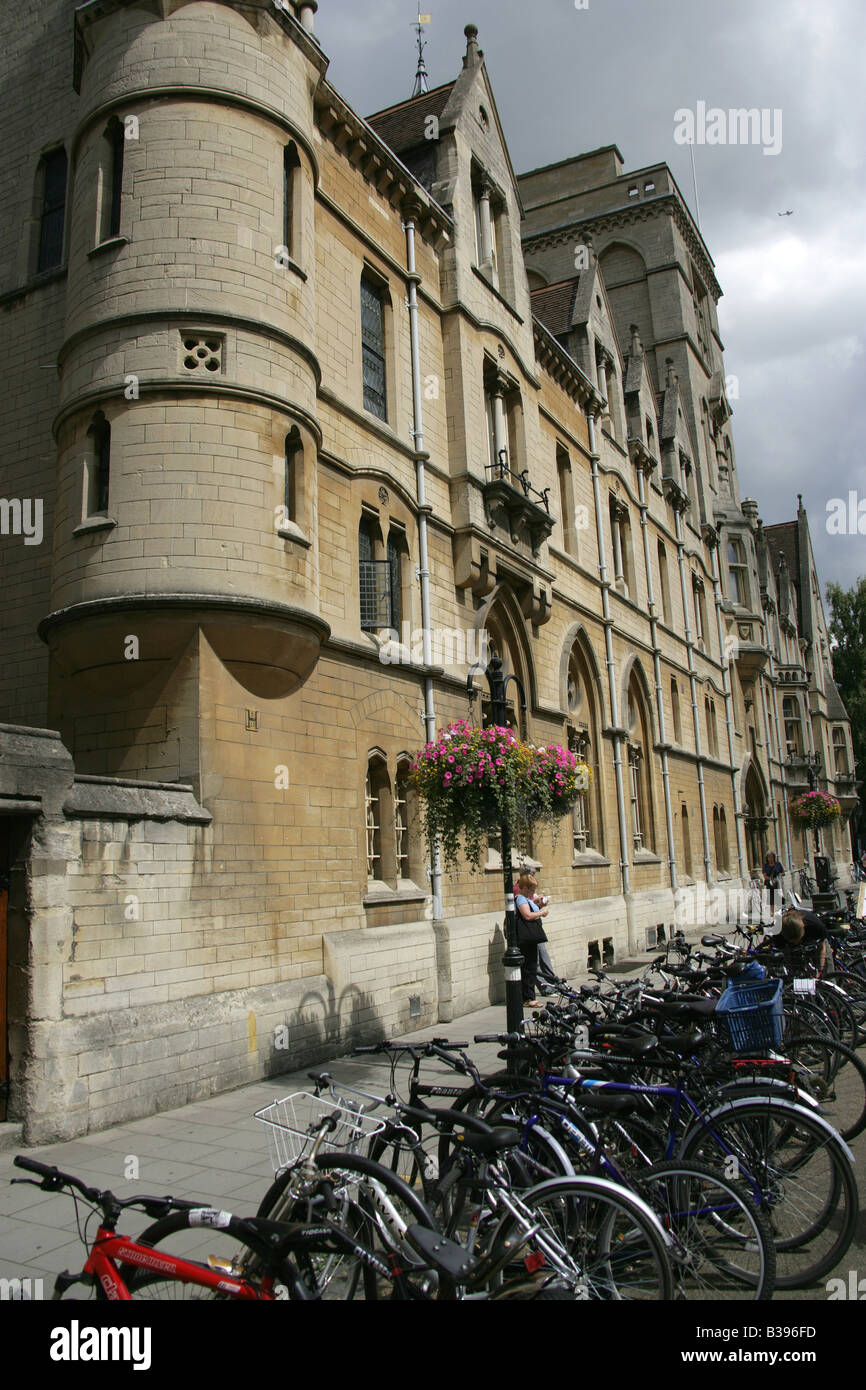 City of Oxford, England. View of Balliol College façade and main ...