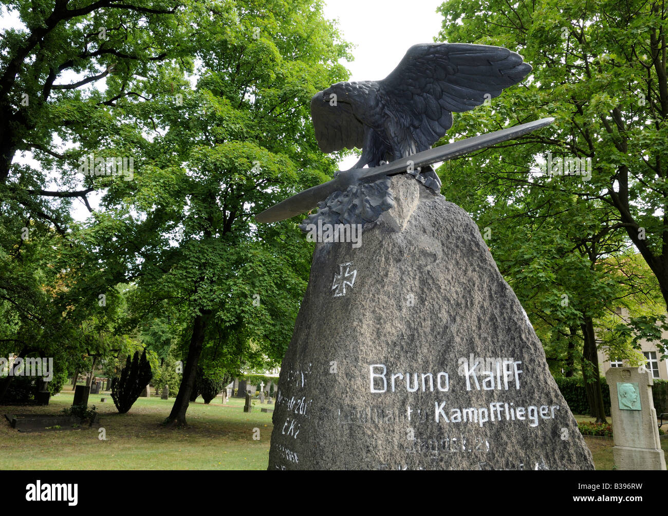 Invalidenfriedhof Prussian military cemetery in Berlin Stock Photo - Alamy