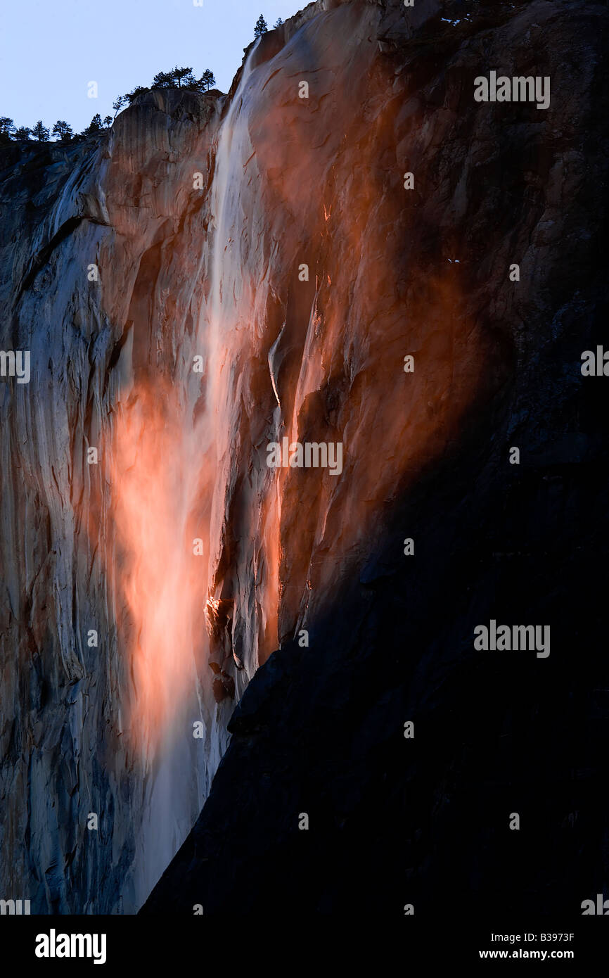 Horsetail falls sun hi-res stock photography and images - Alamy