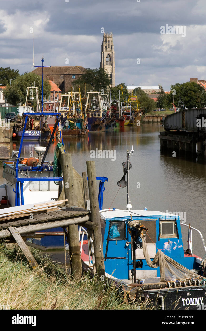Riverside Boats Stock Photos & Riverside Boats Stock Images - Alamy