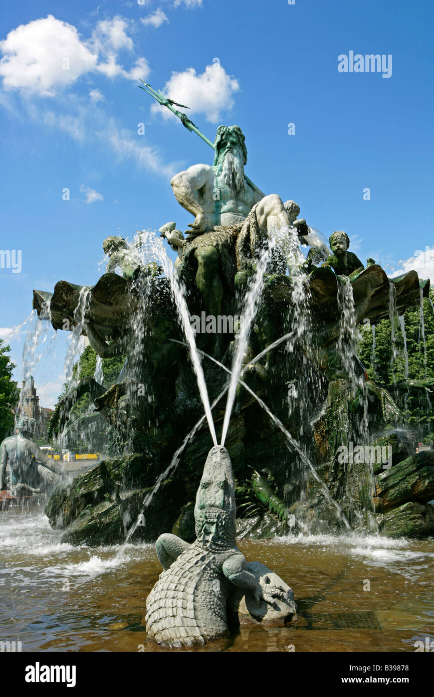 Deutschland, Berlin, Neptunbrunnen am Alex, Germany, Berlin, Neptune ...