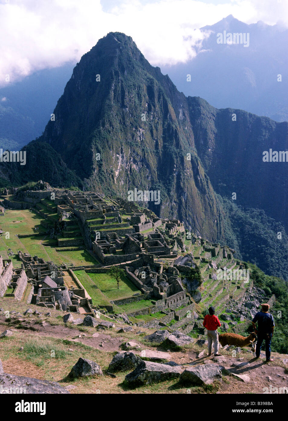 The ruins of Machu Picchu, the Lost City of the Incas, in Peru South America Stock Photo - Alamy