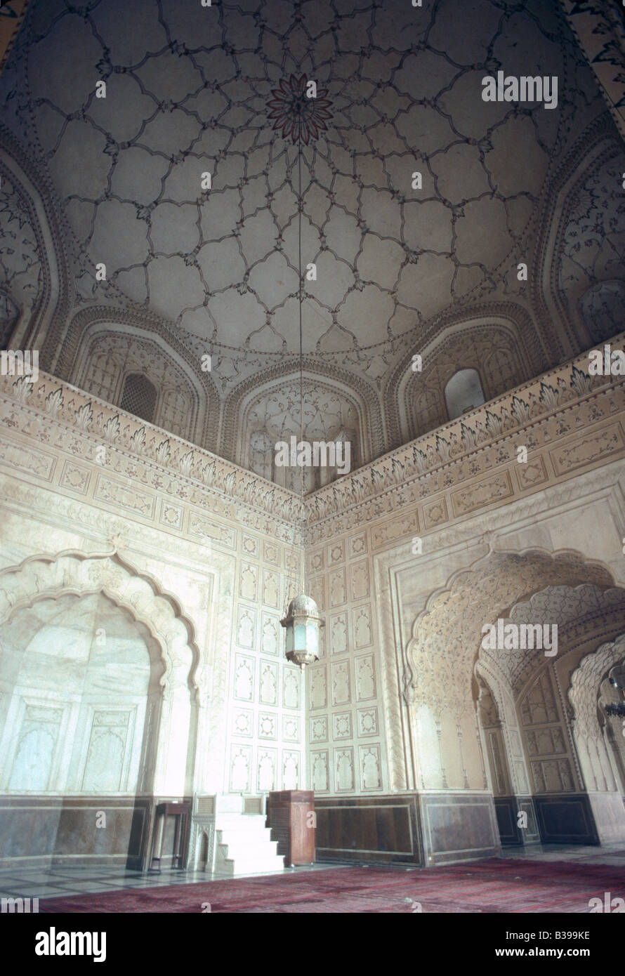 Badshahi Masjid Inside