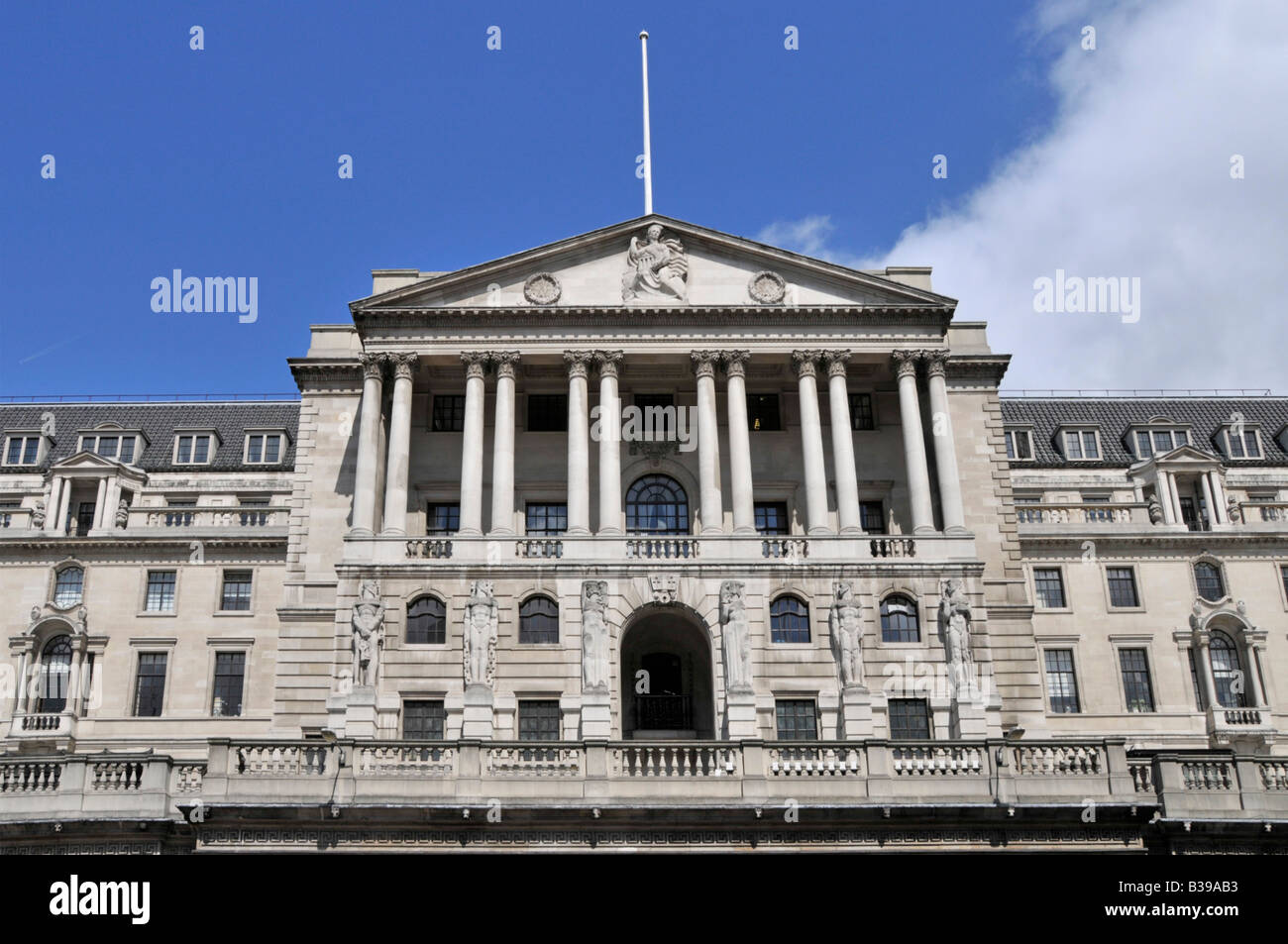 City of London Bank of England building Stock Photo - Alamy