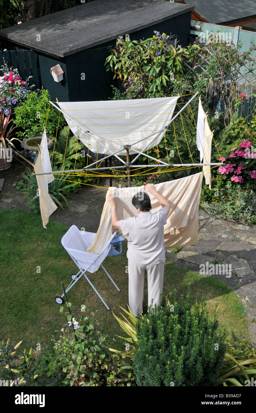Rotary Washing Line High Resolution Stock Photography and Images - Alamy