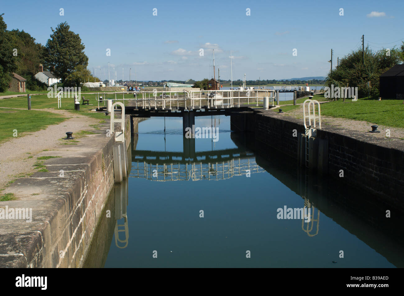 Lock gates at Lydney harbour Stock Photo - Alamy
