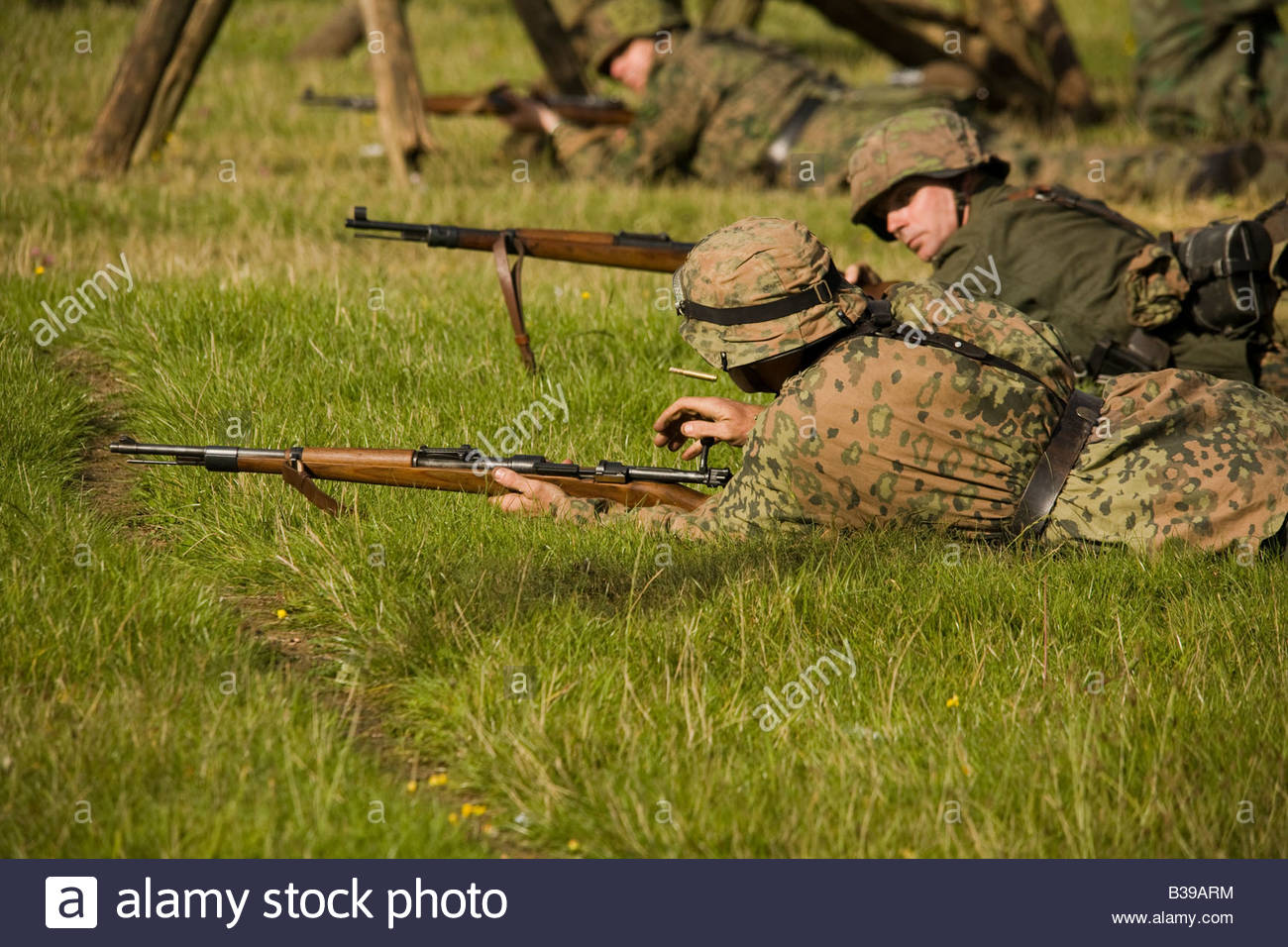 Pinned Down Stock Photos & Pinned Down Stock Images - Alamy