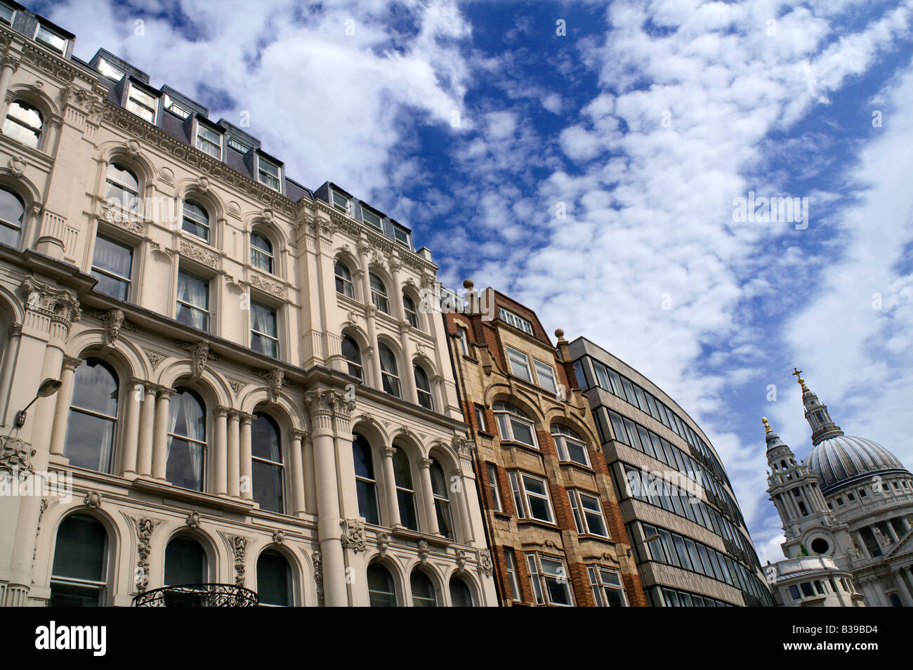 Tenement building london hi-res stock photography and images - Alamy