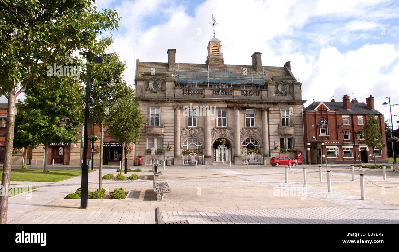 Crewe and nantwich hi-res stock photography and images - Alamy
