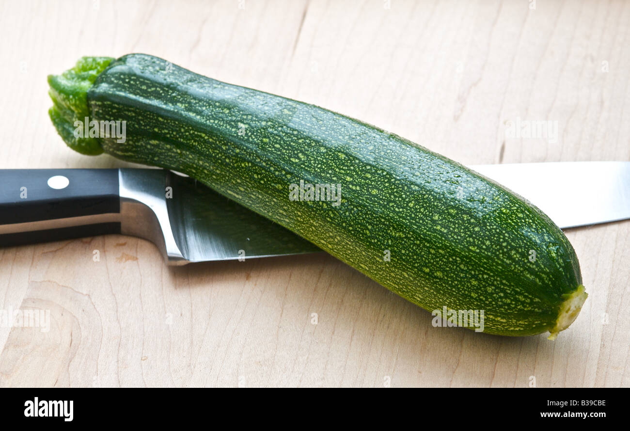 Courgette garden hi-res stock photography and images - Alamy