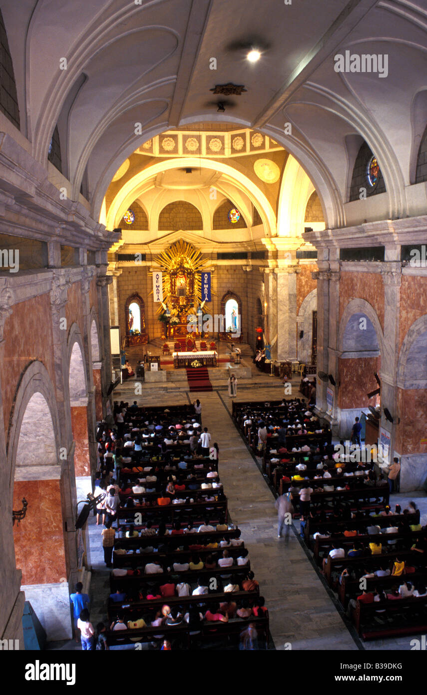 tondo church interior manila philippines Stock Photo - Alamy