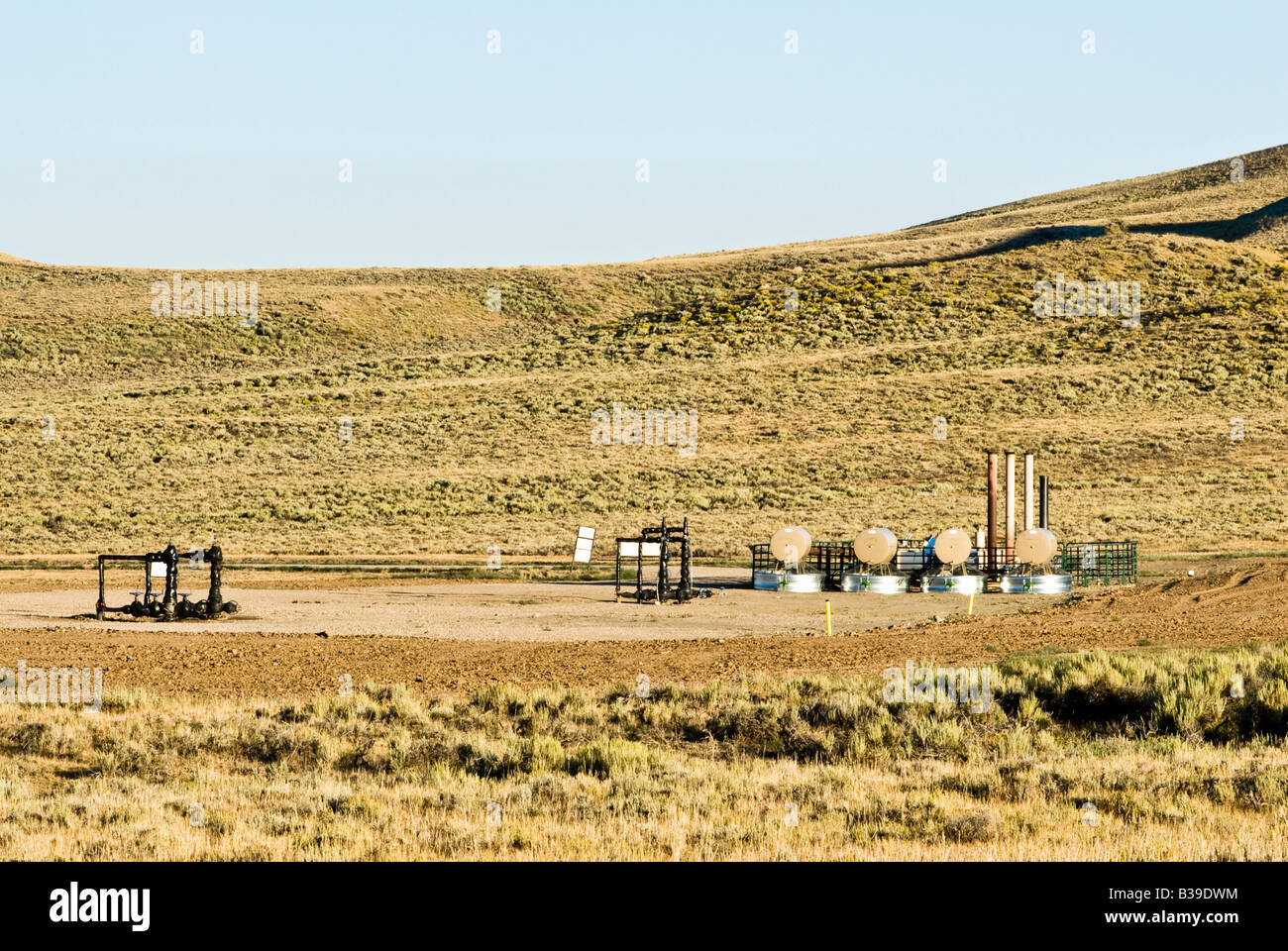 Petroleum natural hi-res stock photography and images - Alamy