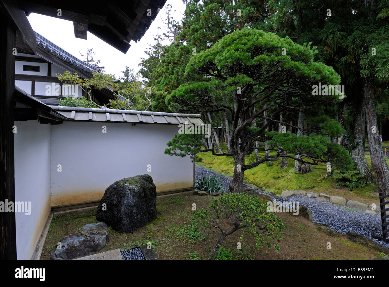 Beautiful Japanese Zen garden in Zuiagan ji temple Matsushima Japan ...