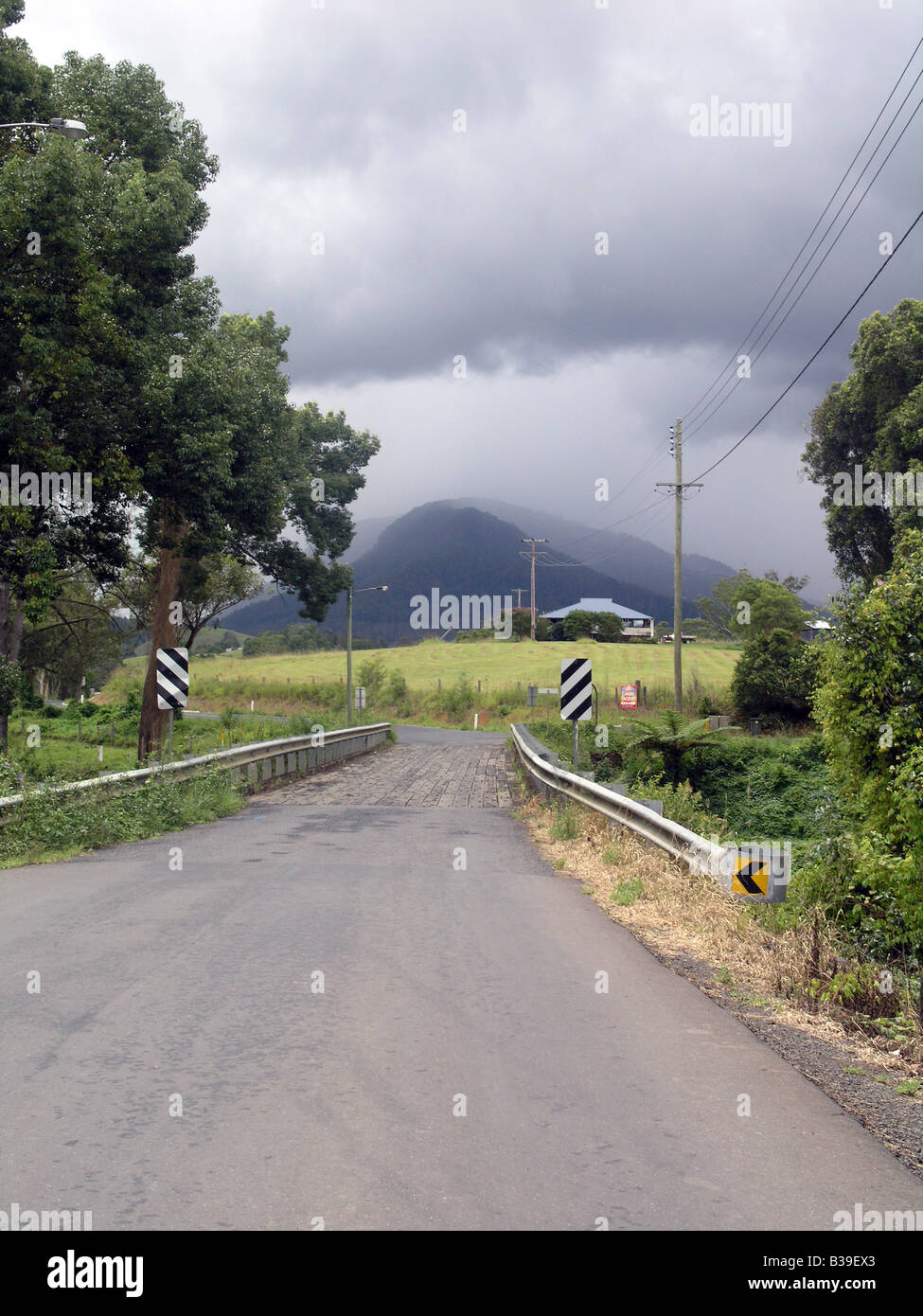 Storm road hi-res stock photography and images - Alamy