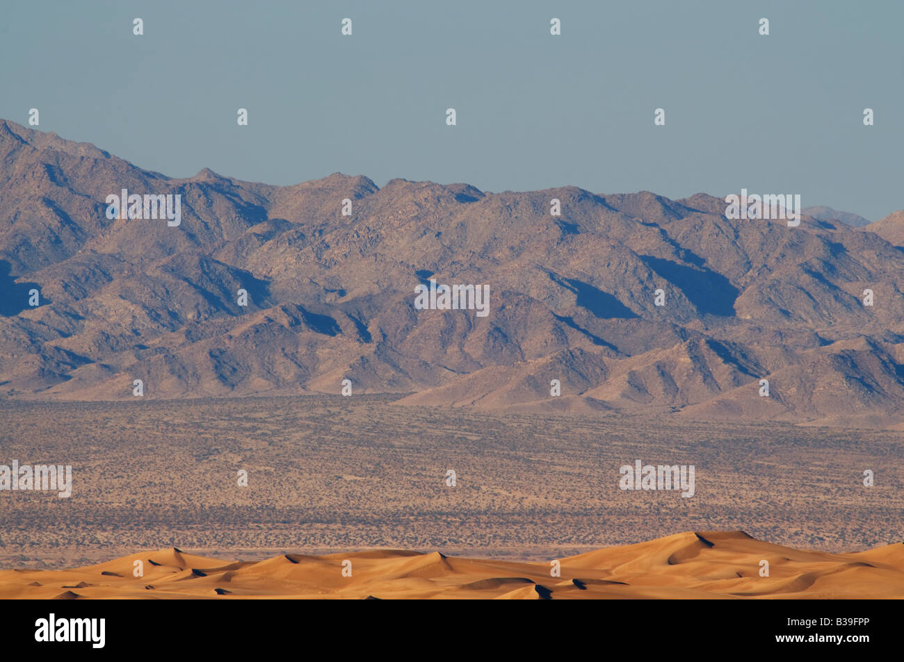 cadiz dunes mojave desert california Stock Photo - Alamy