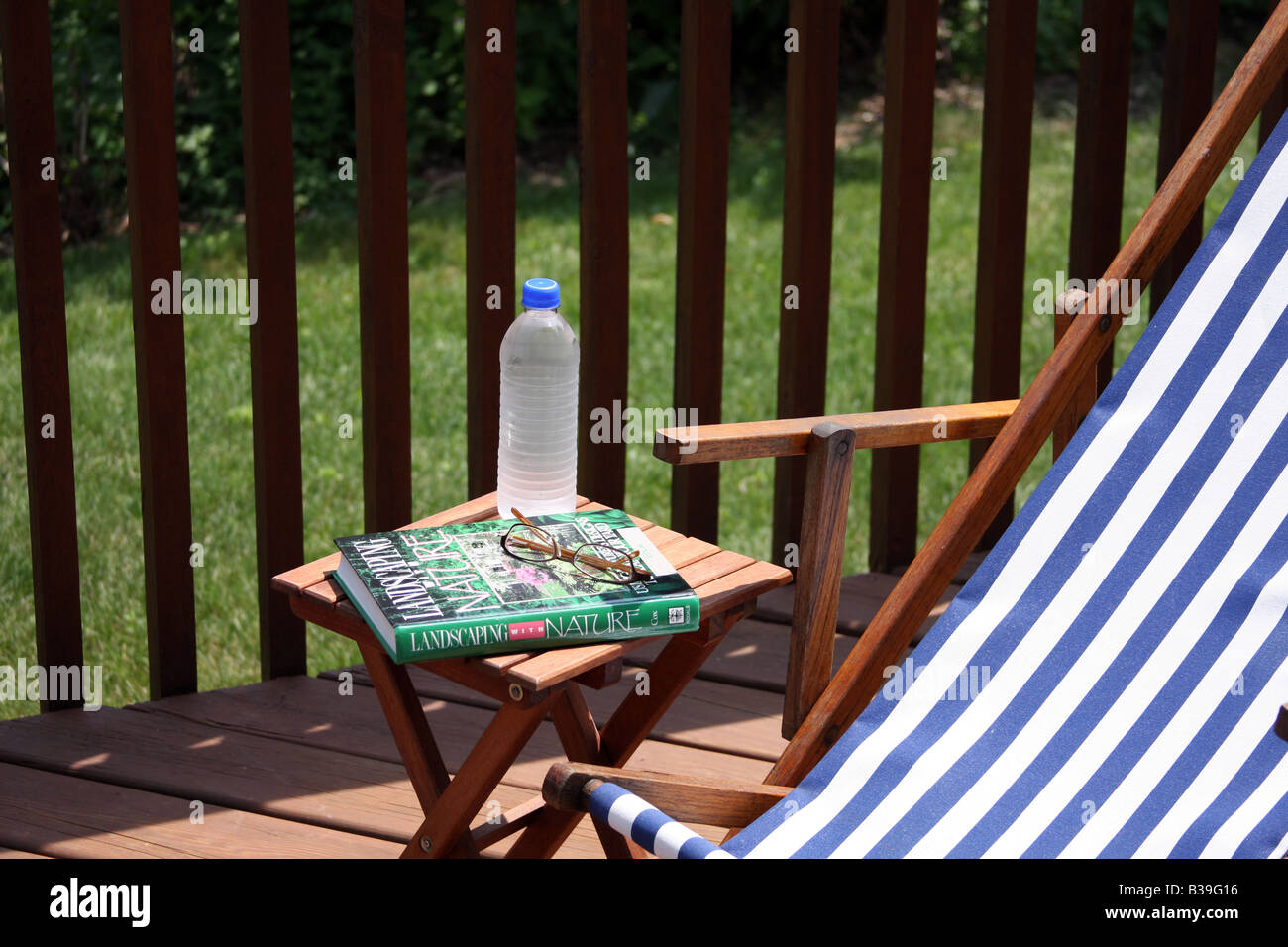 Landscaping magazine hi-res stock photography and images - Alamy