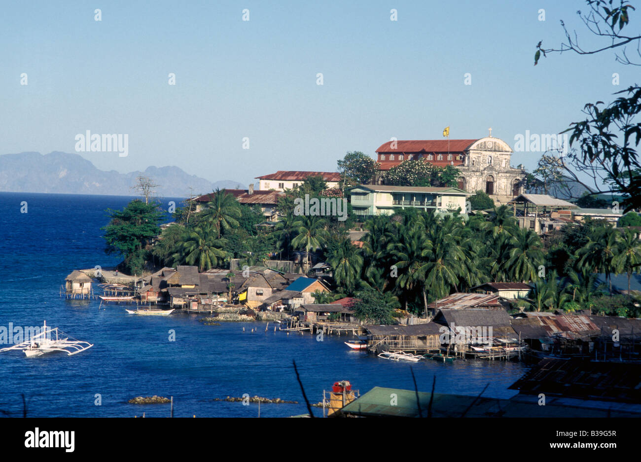 Palawan philippines curion harbour hi-res stock photography and images ...