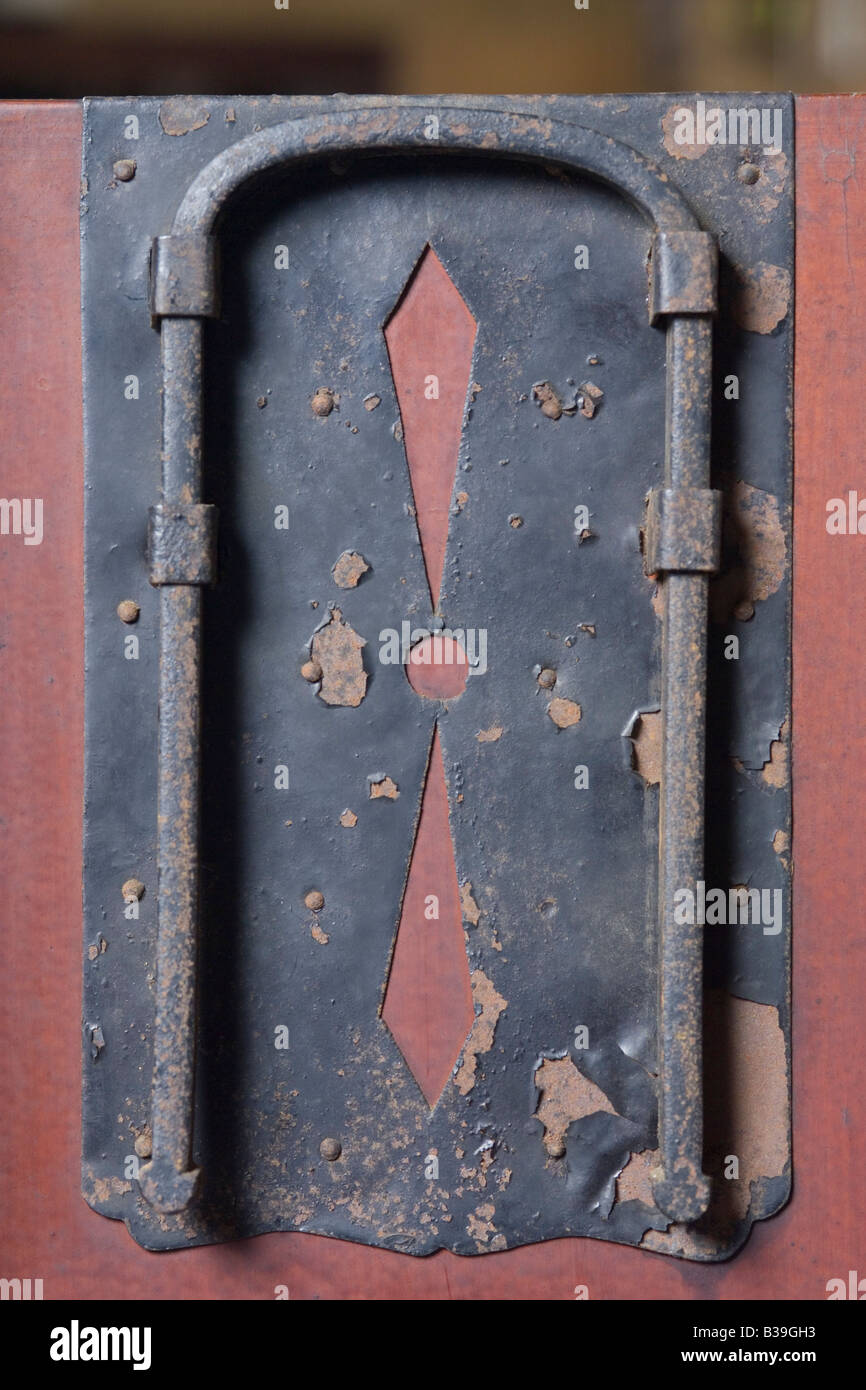 Close up of antique box handle Stock Photo - Alamy