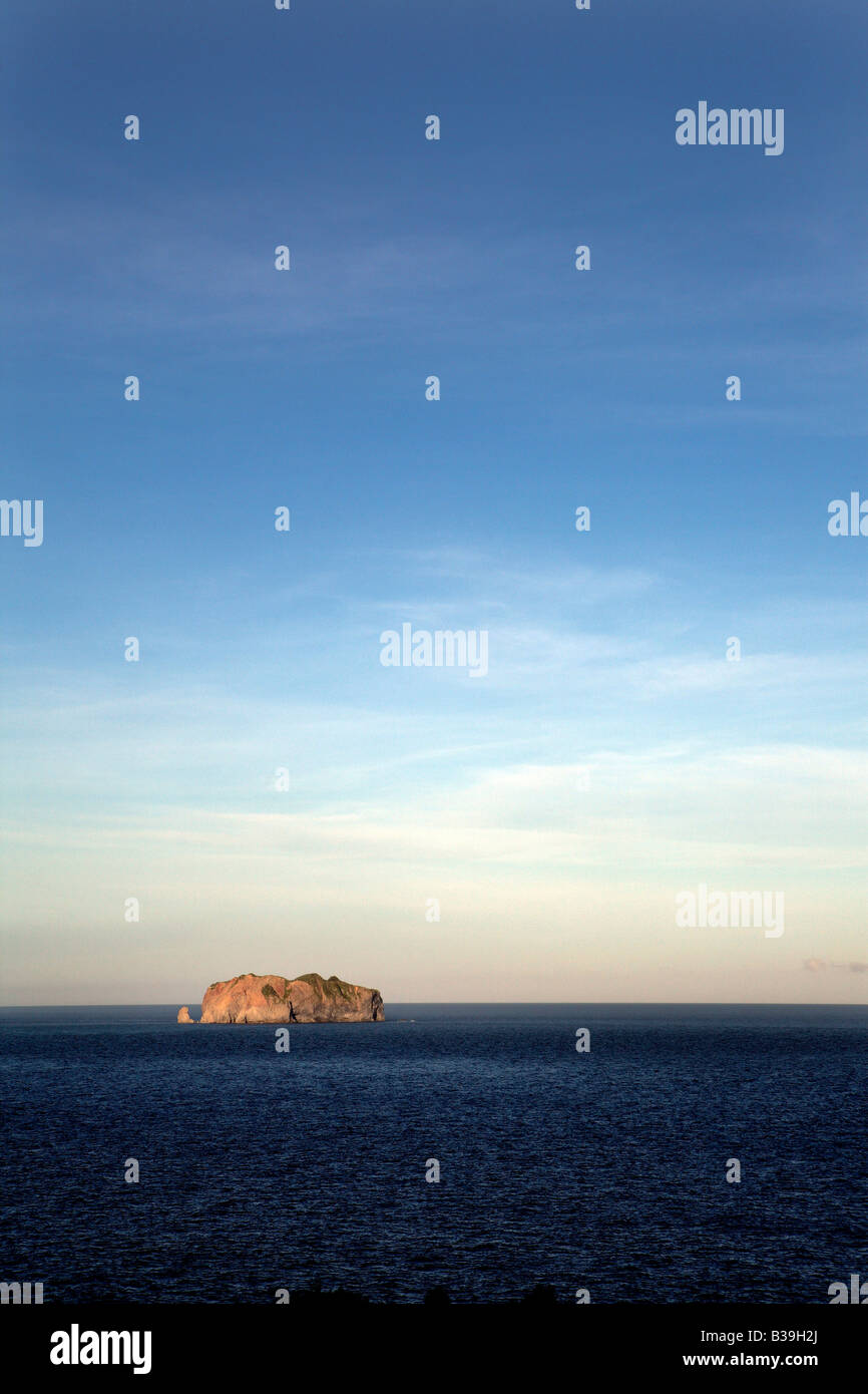 shikinejima island shikine izu Stock Photo - Alamy