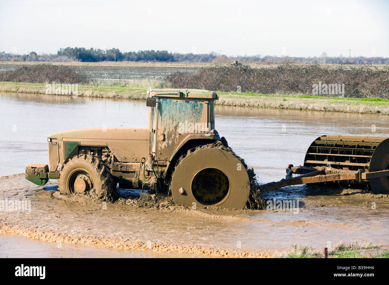 Rice tractor hi-res stock photography and images - Alamy