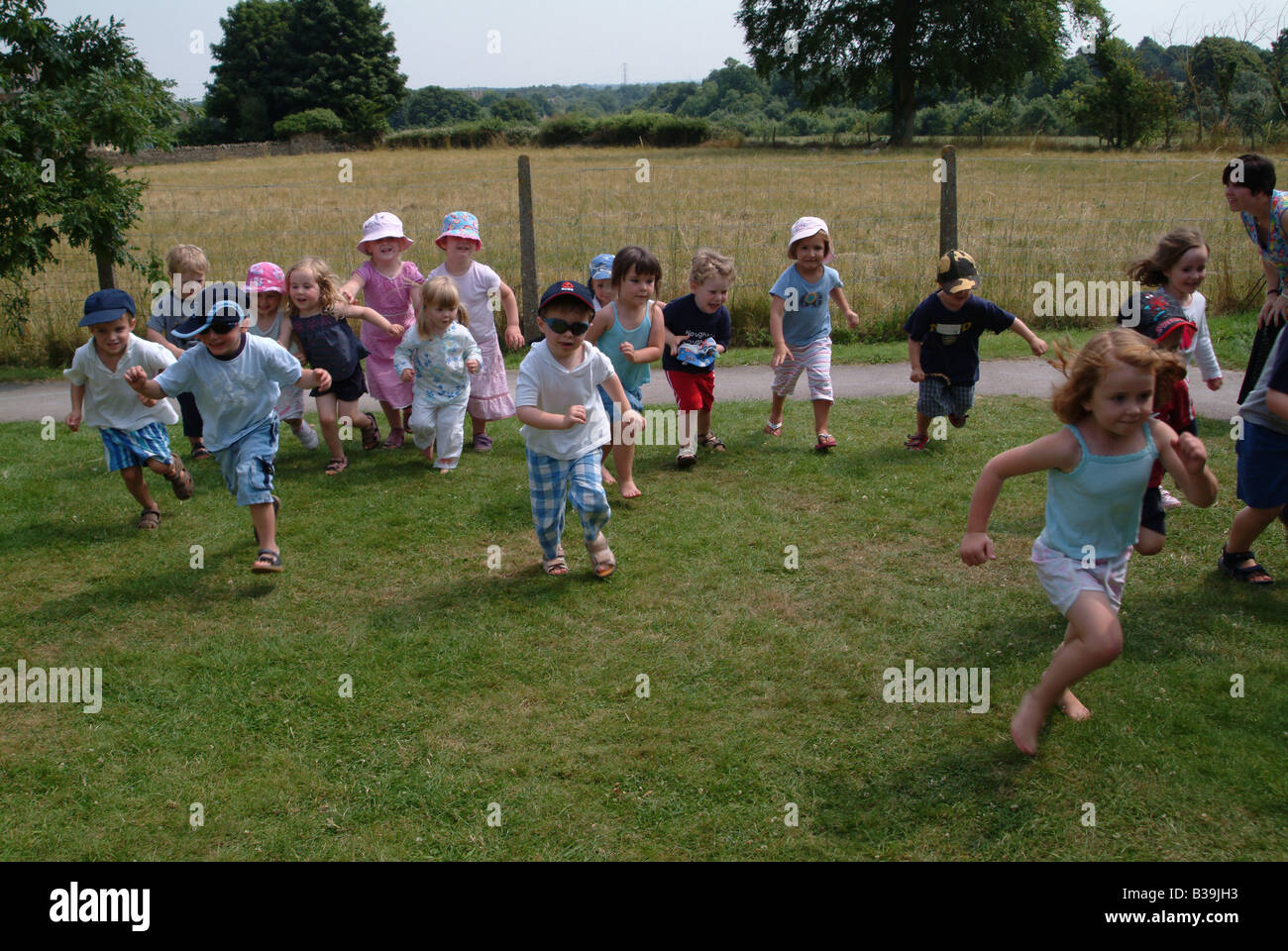 Children sports day school hi-res stock photography and images - Alamy
