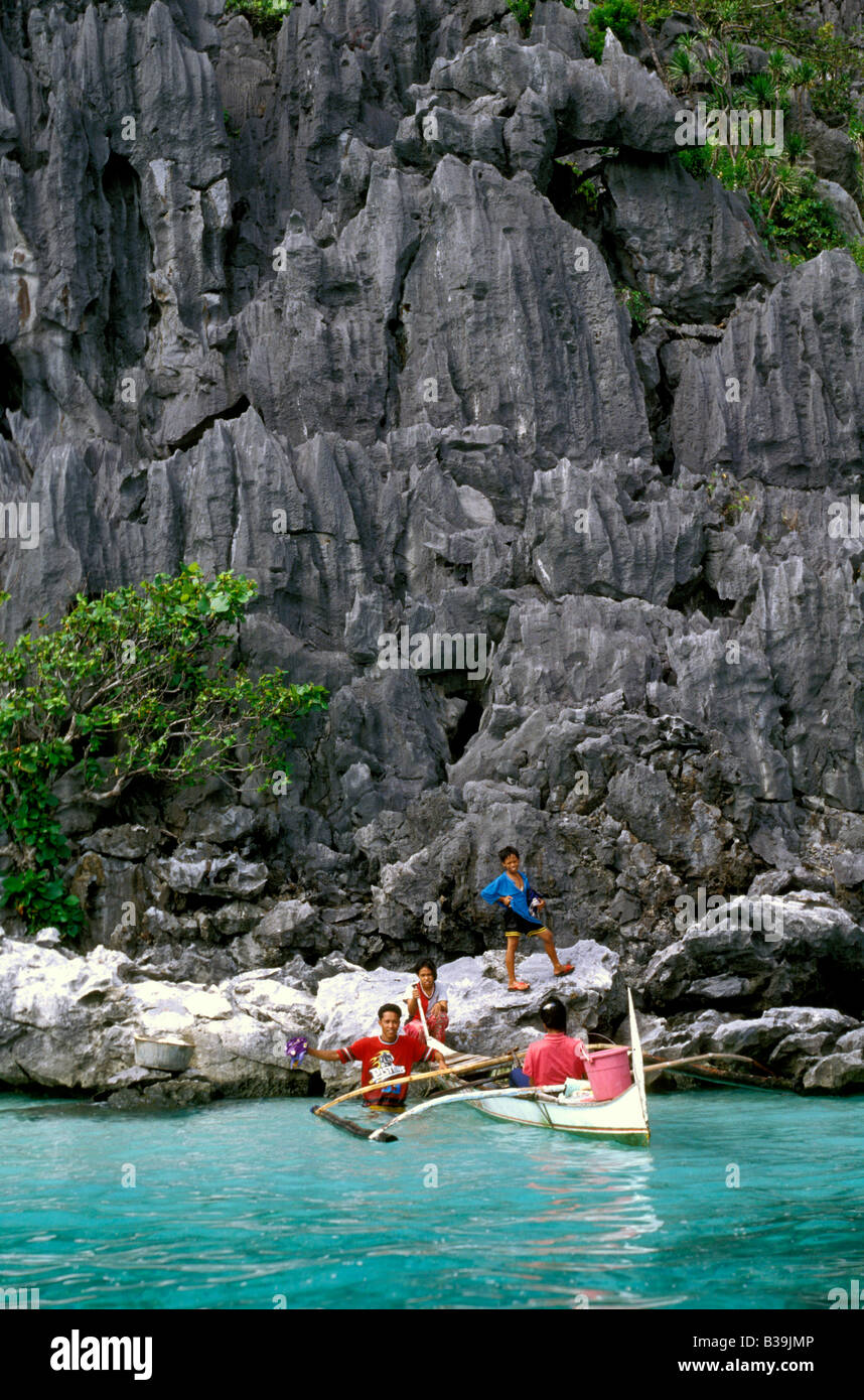 el nido scene palawan philippines Stock Photo - Alamy